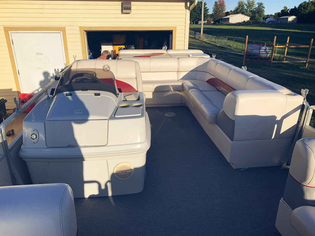 70 hp Harris Float Boat – Anchors Aweigh Pontoon Rentals